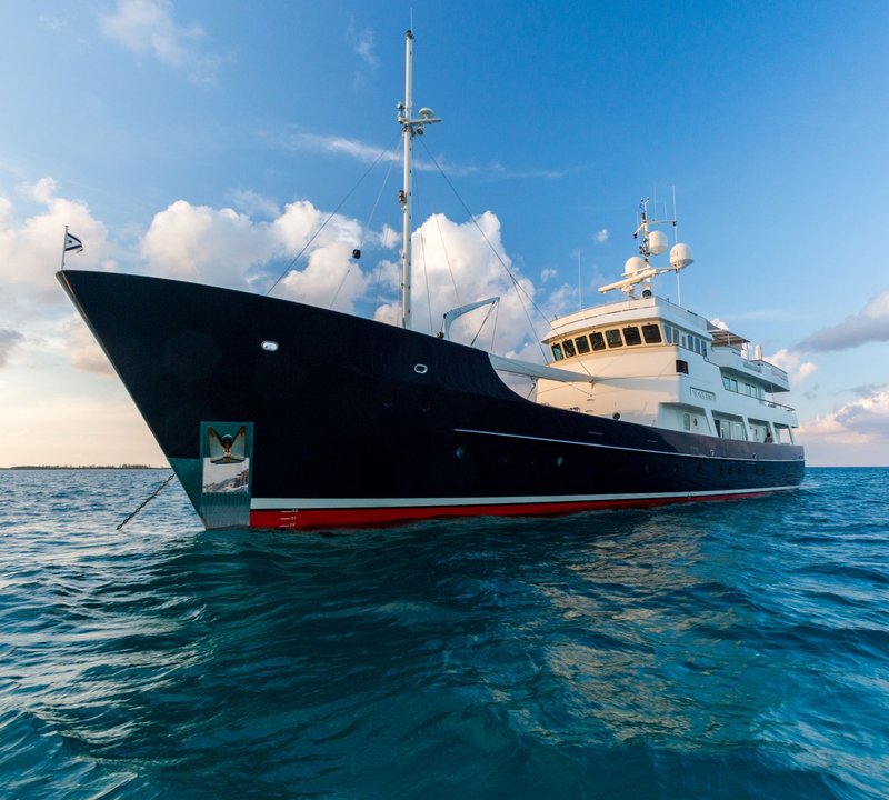 PIONEER Yacht Charter Details, Palmer Johnson | CHARTERWORLD Luxury ...